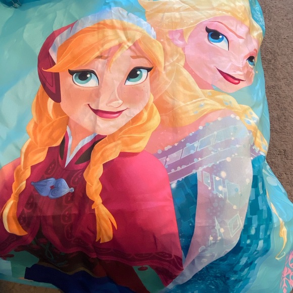 Bath | Disneys Elsa Frozen Bathroom Ensemble | Poshmark